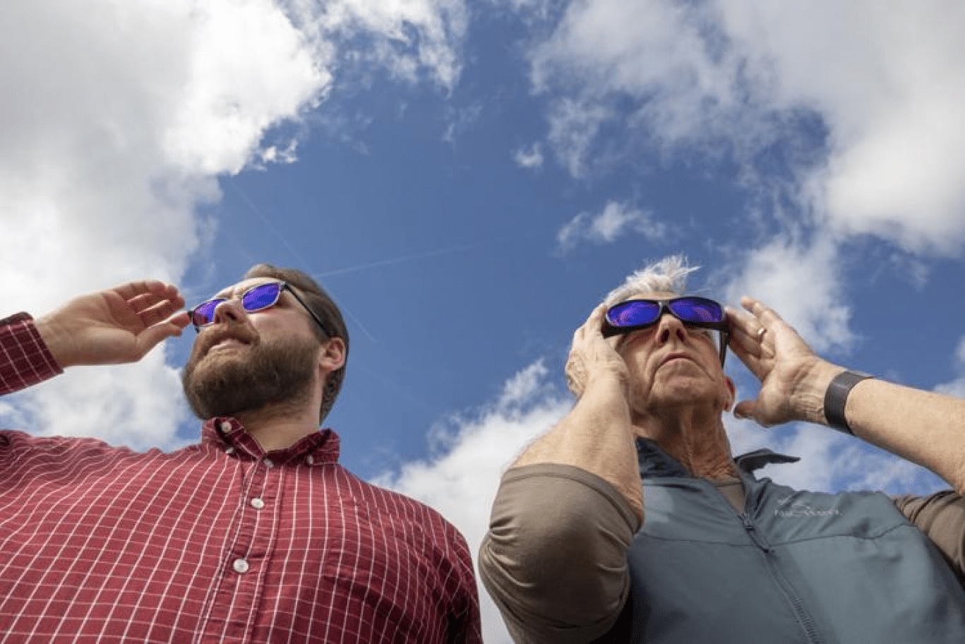 Top 5 Color Blind Glasses In 2024 - TopConsumersPick