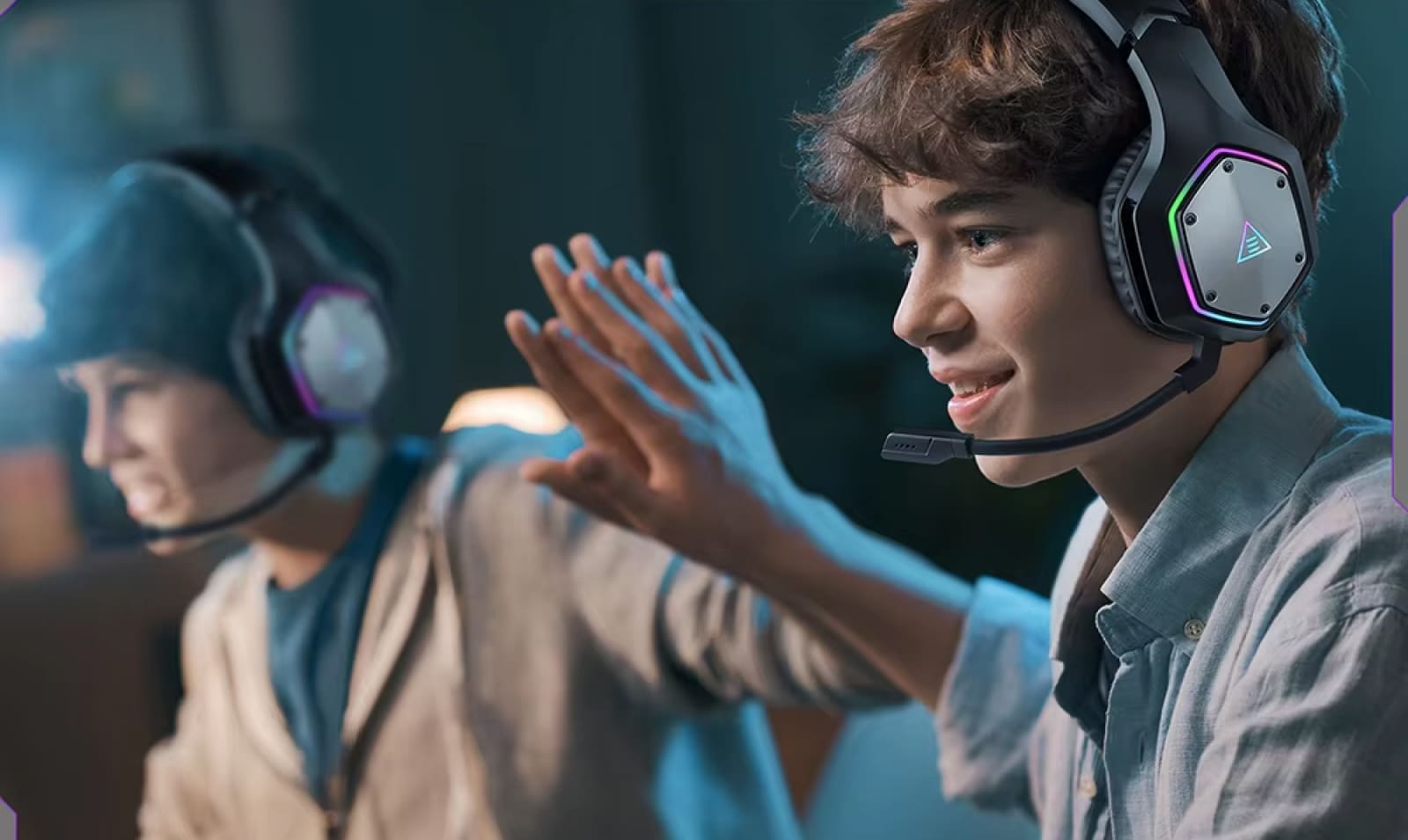 Top 5 Gaming Headsets for Ultimate Gaming Experience in 2025